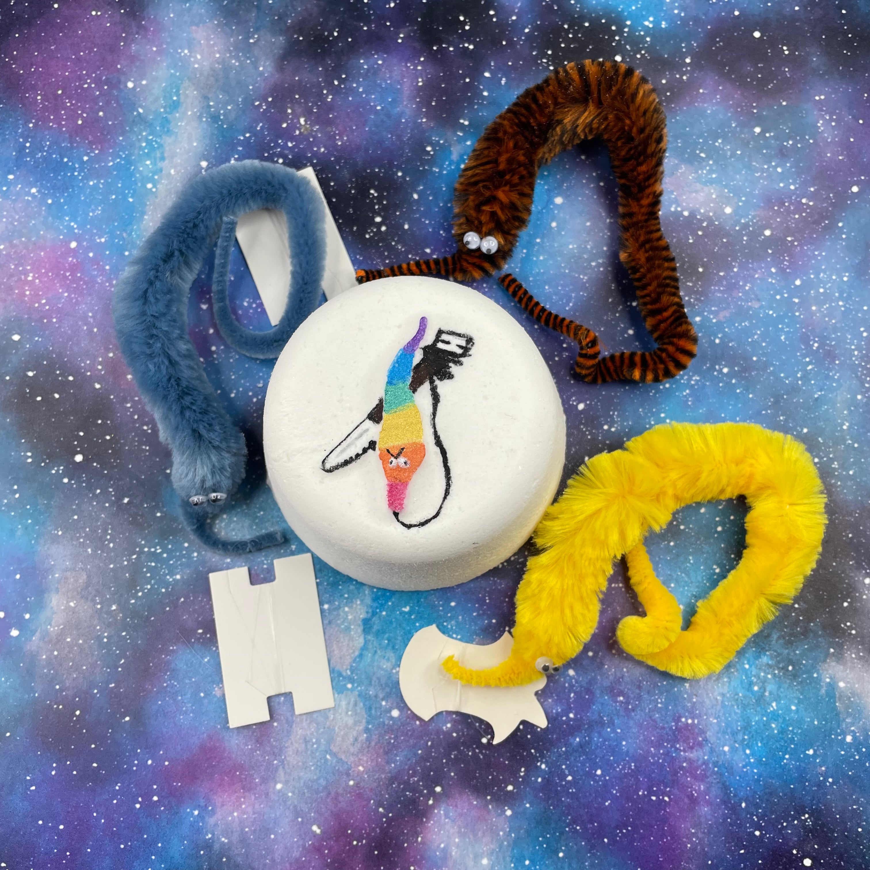 Rainbow Worm on a String Bath Bomb- Worm Inside! – Twootie Tarte